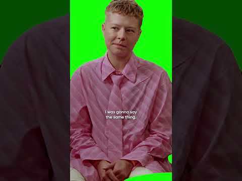 negroni-sbagliato-with-prosecco-in-it-green-screen - Green Screen Memes