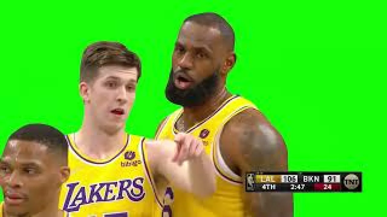 LeBron James Teaching Austin Reaves Green Screen - Video Download MP4